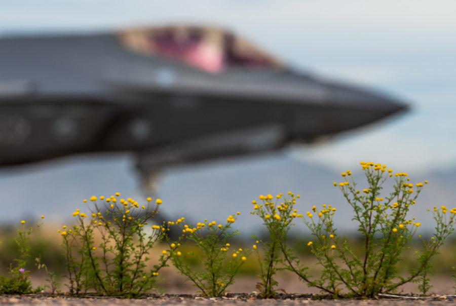 309th AMU at Luke AFB receives Nellis AFB F-16 > Fighter Country Foundation